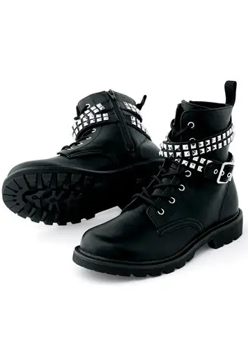 Buckle and Stud Strap Combat Boot | Gotta Flurt